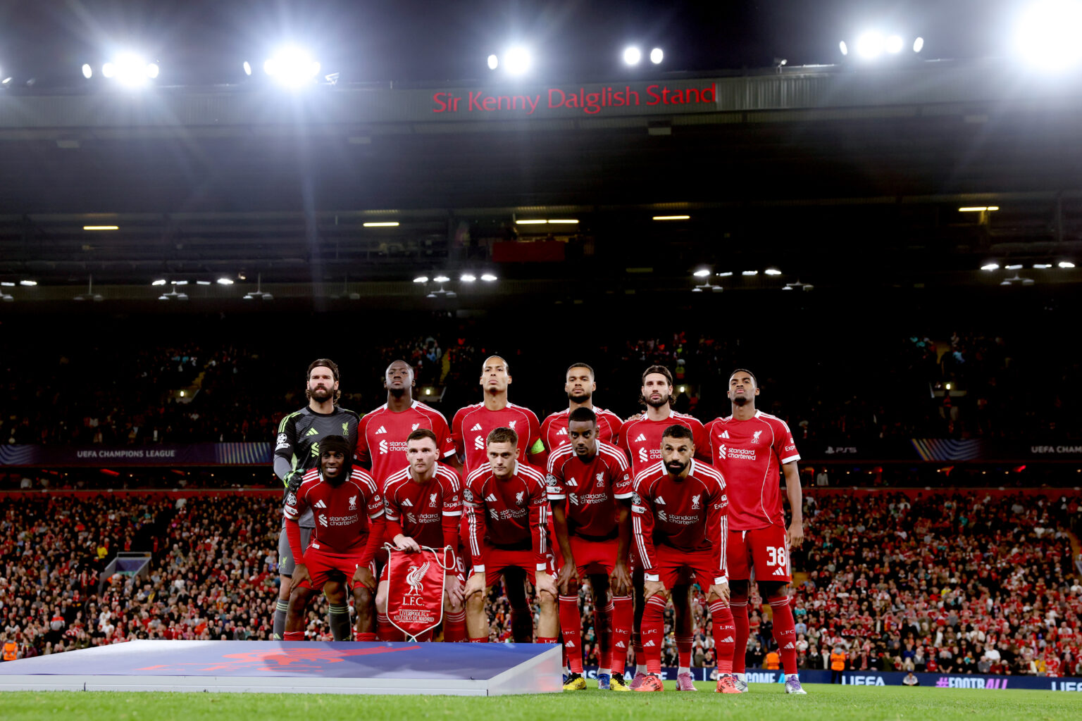 ¡Sin sitio en Anfield! Una figura del Liverpool prepara su adiós